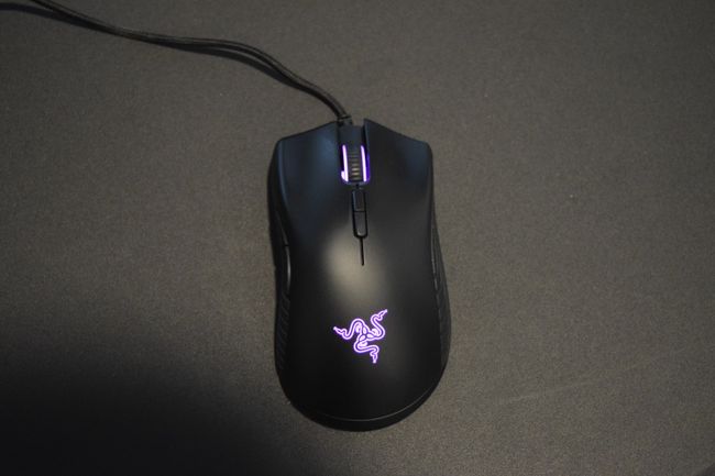 Razer Mamba Wireless Gaming Mouse Review: Well-Specced Snake | Tom's ...