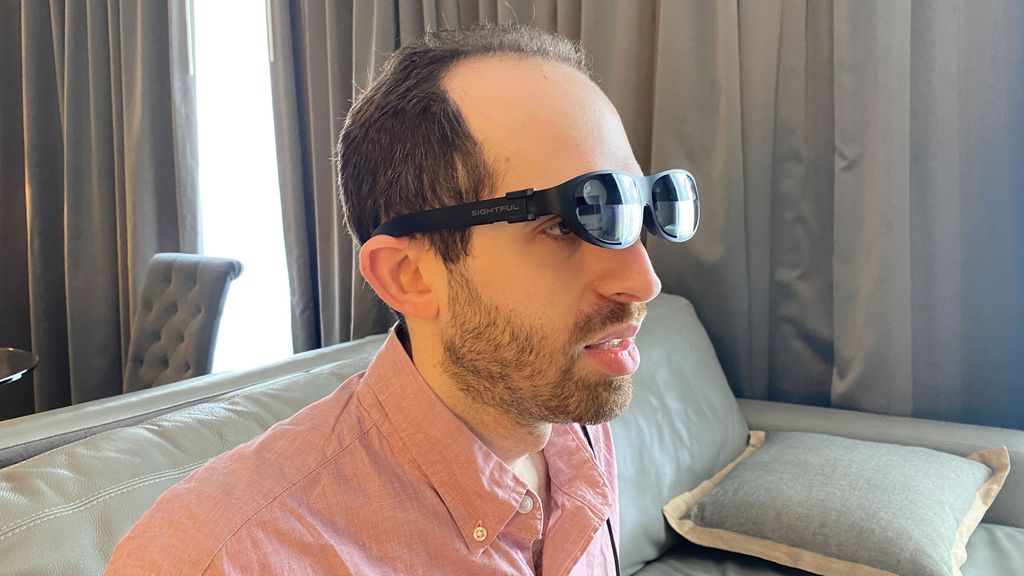This AR Laptop Promises a 100-inch Virtual Screen, But Limits You to ...