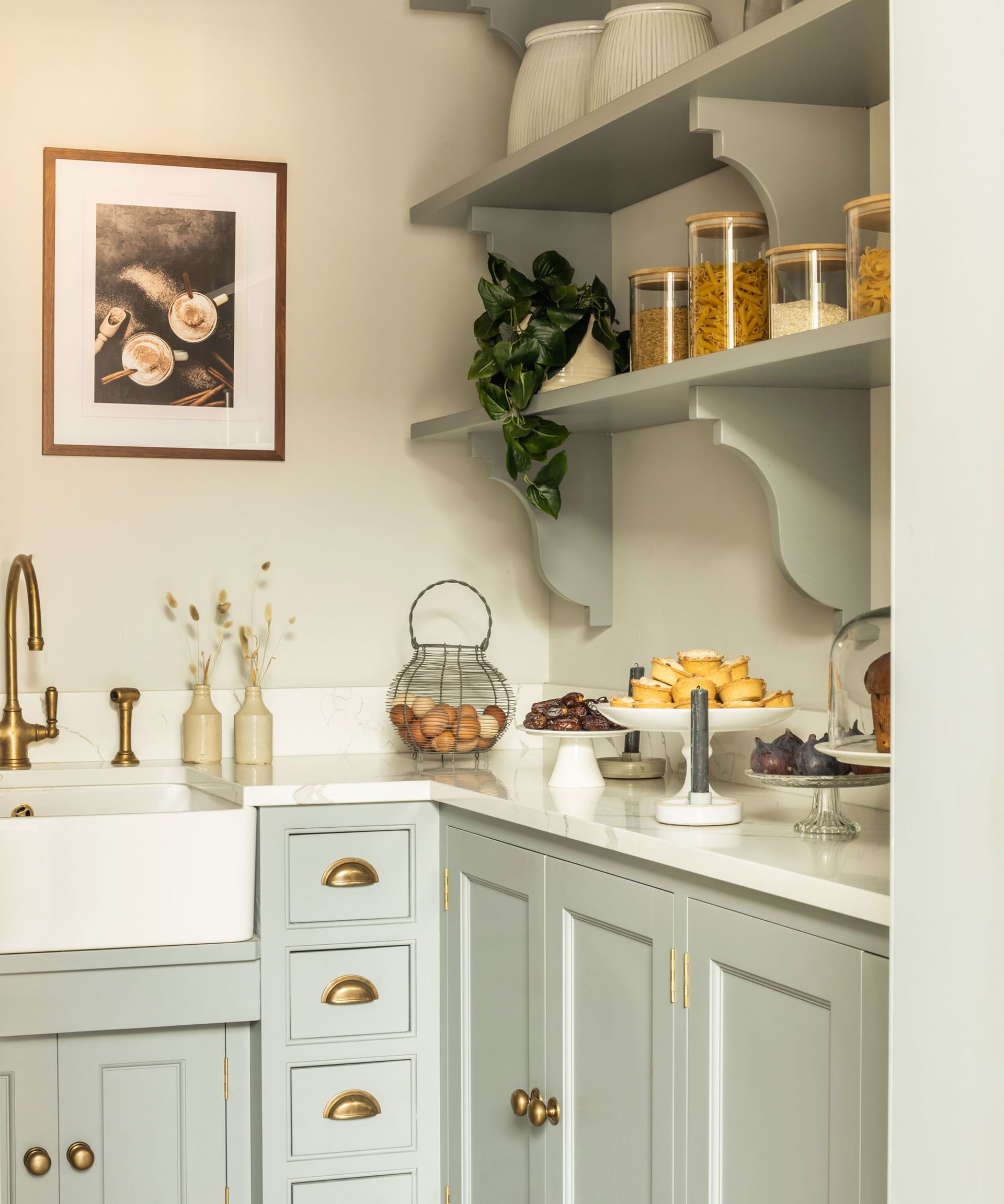 How to make the most of dead space in your kitchen | Homes and Gardens