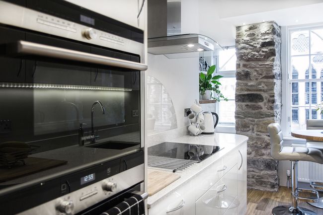 Small Kitchen Ideas: 11 Design Strategies for Compact Spaces | Homebuilding