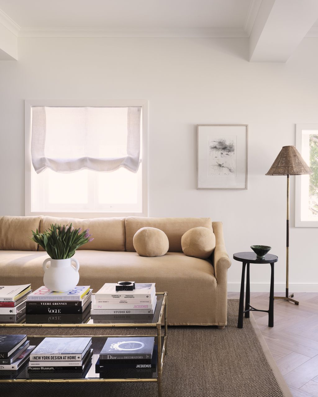 Should a living room rug match your couch or walls? | Livingetc