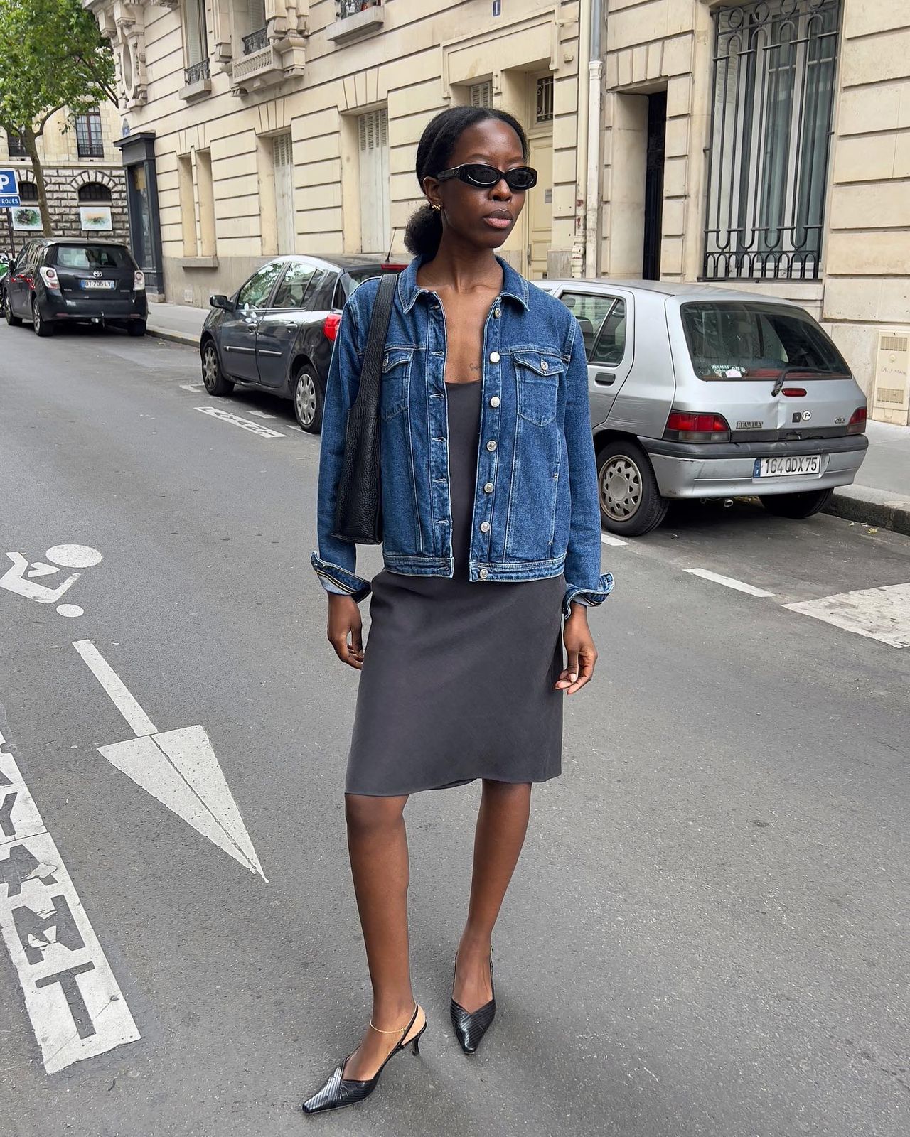 8 '90s-Inspired Outfits French Women Love | Who What Wear