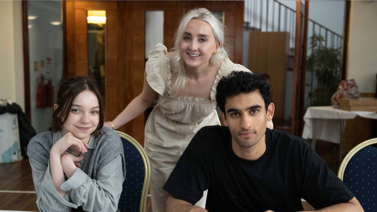 A Good Girls Guide To Murder Cast Plot And All We Know What To Watch