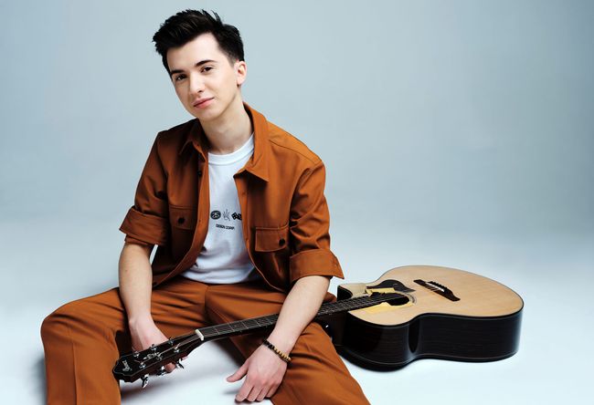 Marcin on taking percussive acoustic viral with his Led Zeppelin cover ...