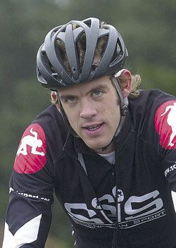 DIXON SCORES ON HOME GROUND | Cycling Weekly