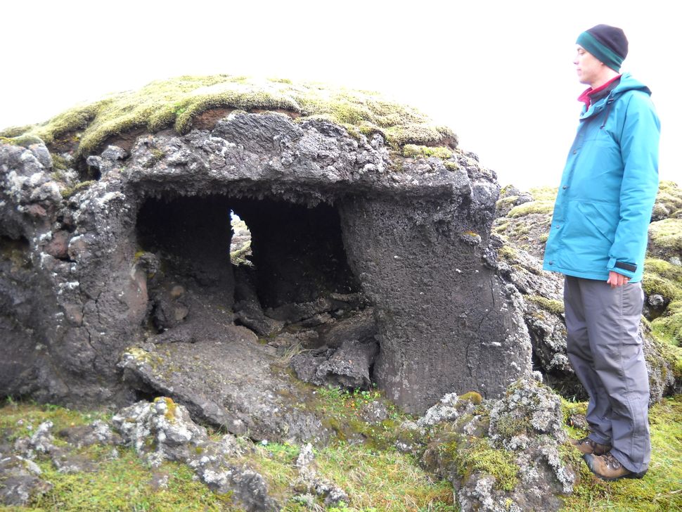 Image Album: The Bizarre Lava Pillars of Iceland | Live Science