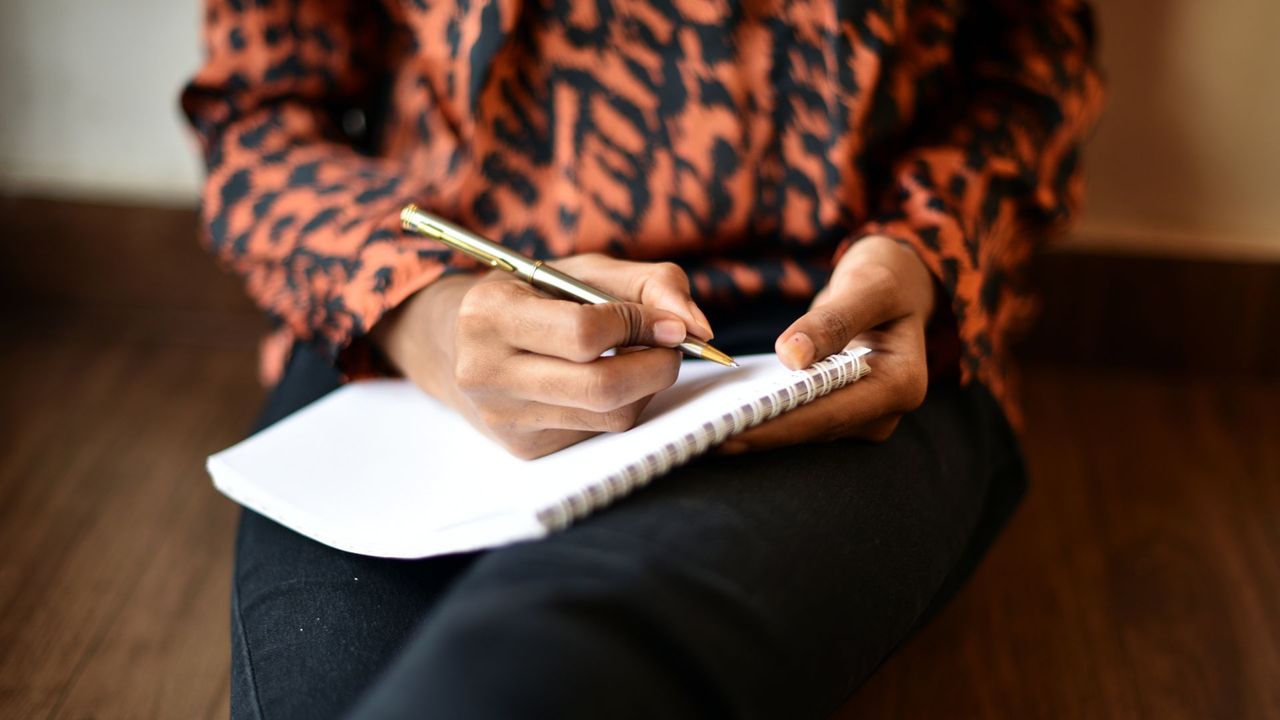 7 best manifestation methods for beginners, from the experts | Woman & Home