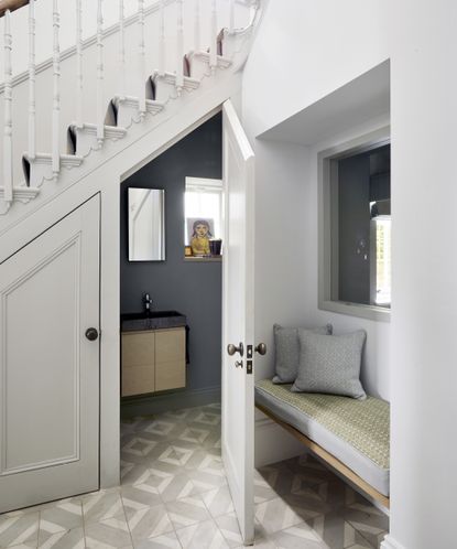 Under stairs ideas: 10 tips for maximizing the hallway nook | Homes and ...