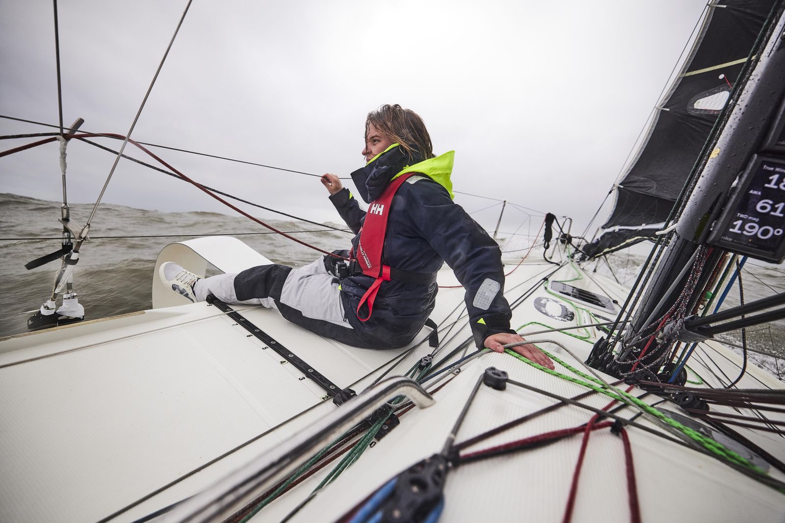 Helly Hansen HP Foil Sailing Pants: wonderful waterproof trousers for boating | T3