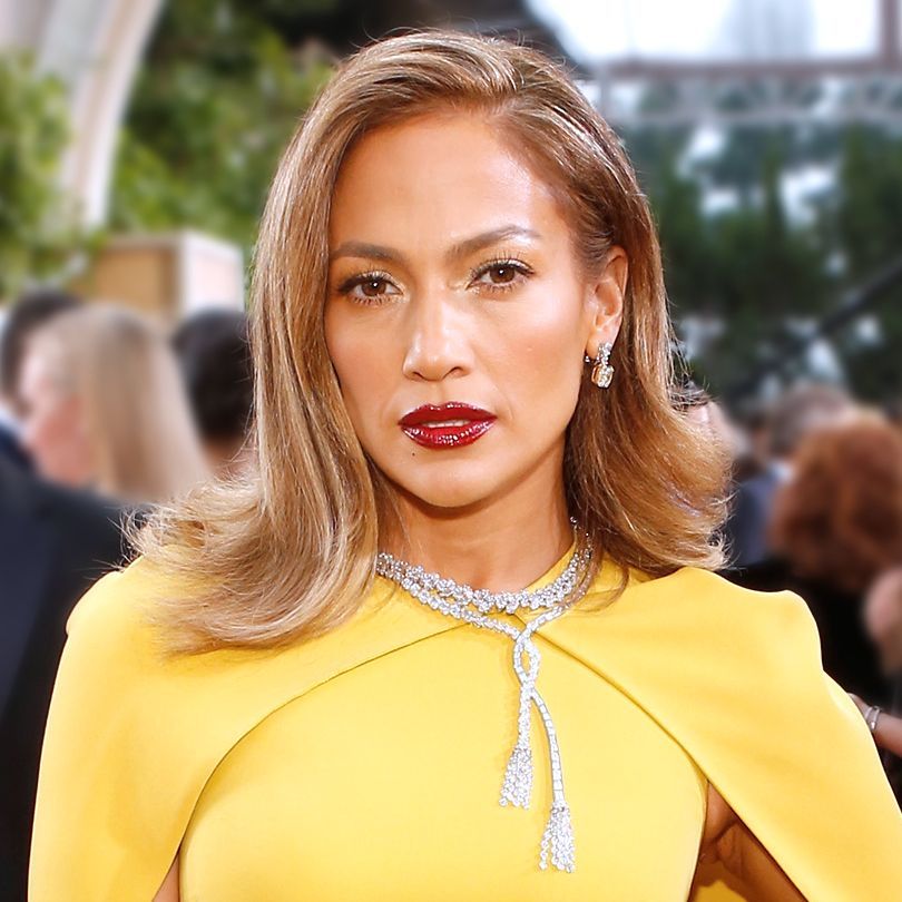 Jennifer Lopez's New 70-Piece Makeup Collection with Inglot Cosmetics ...