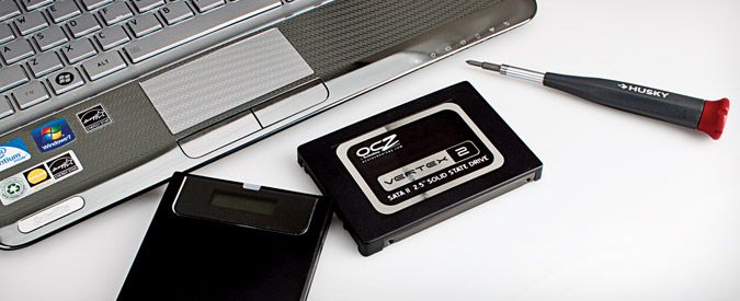How to Install an SSD in a Laptop: Step-by-Step Instructions and Video ...
