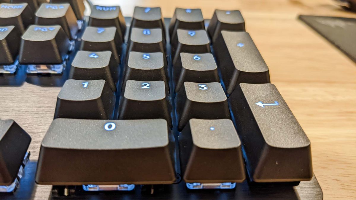 Logitech G413 SE review | Tom's Guide