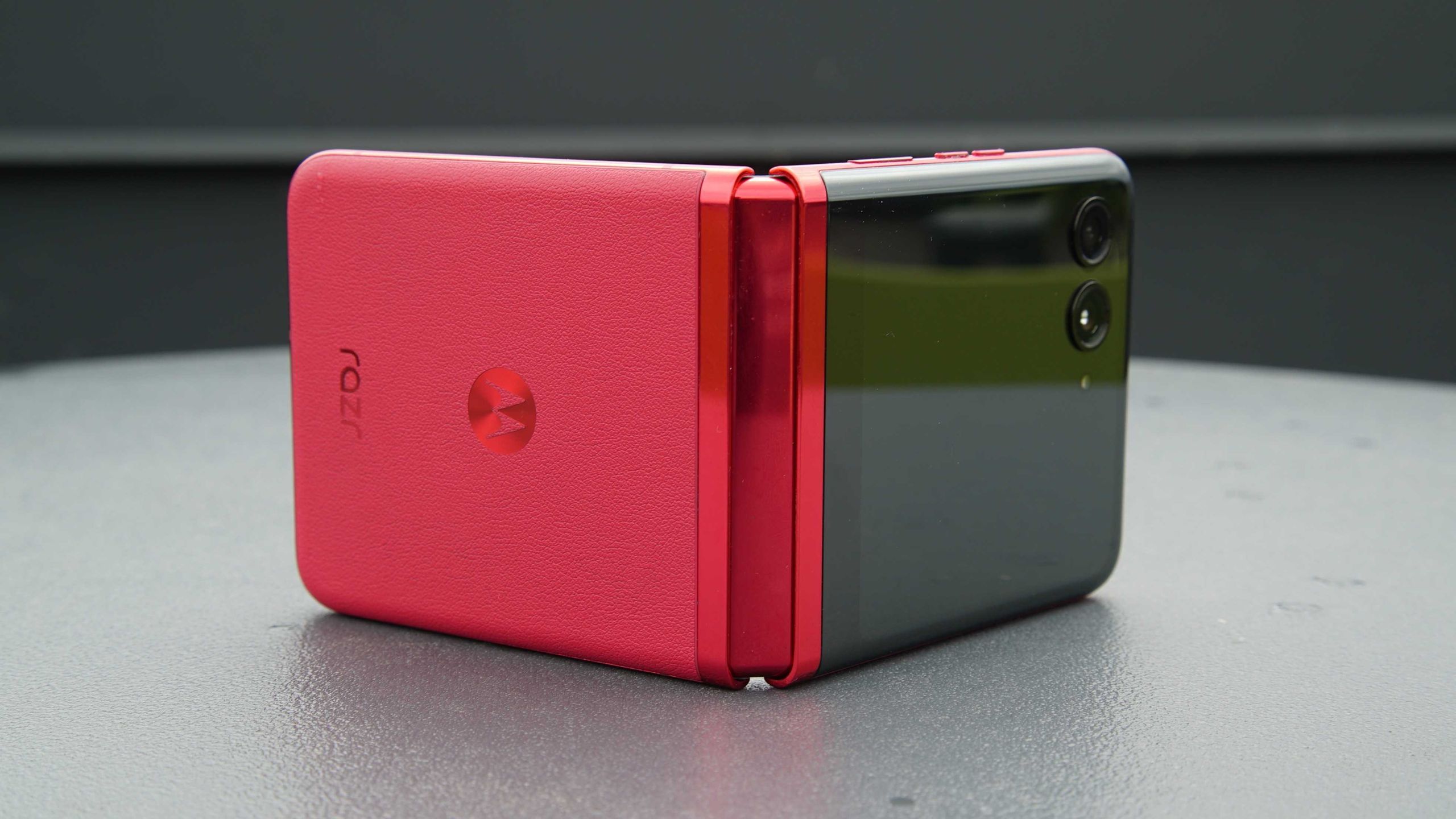 Just bought a Motorola Razr Plus? I highly recommend you buy these ...