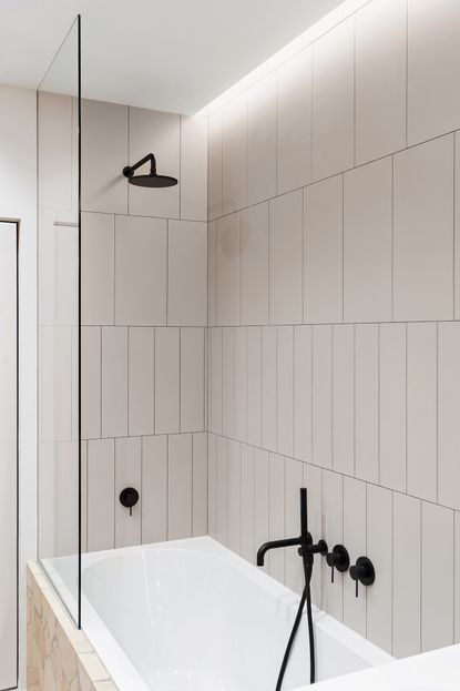 10 LED bathroom lighting ideas for a cozy and stylish space | Livingetc