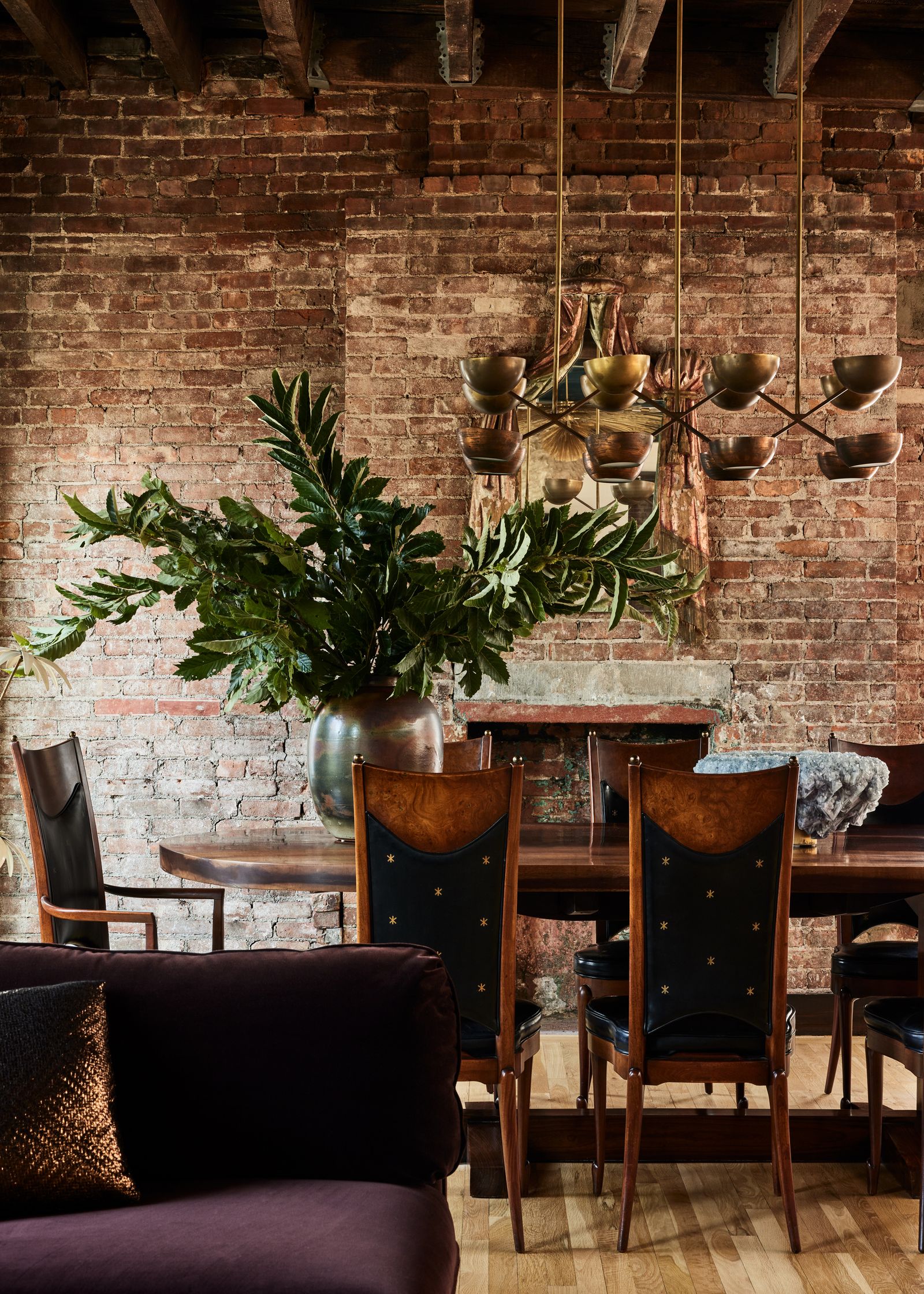 This NYC Loft Perfectly Captures the Urban Aunt Aesthetic | Livingetc
