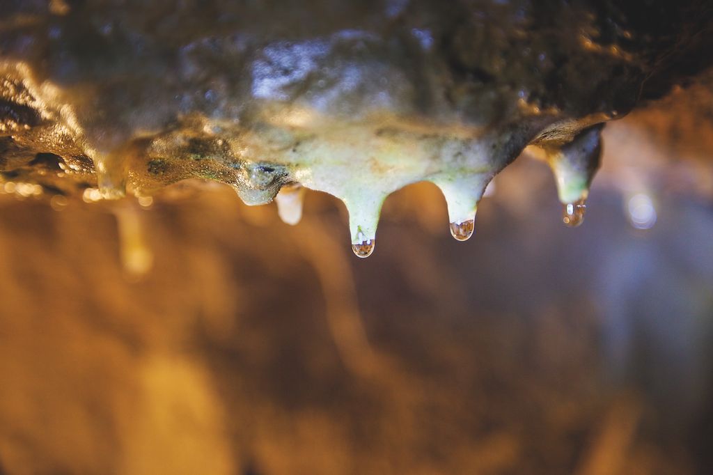 How are stalactites and stalagmites formed? | Live Science
