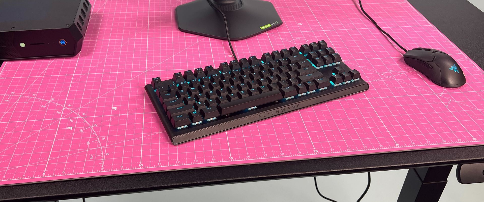 Alienware AW420K review: a wholly satisfying tenkeyless gaming keyboard ...