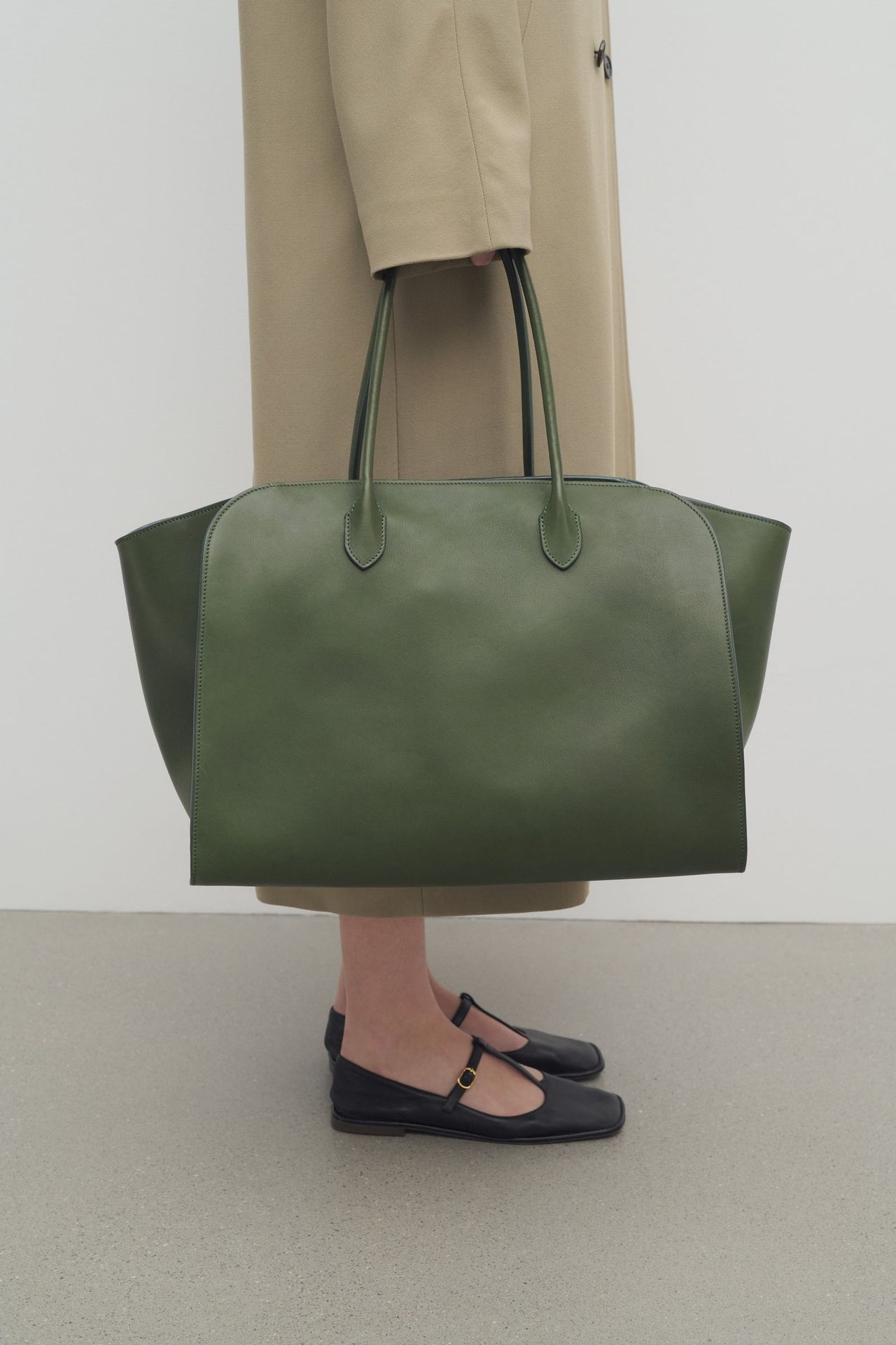 If the Margaux Is Discontinued, We're Buying This The Row Bag Instead ...