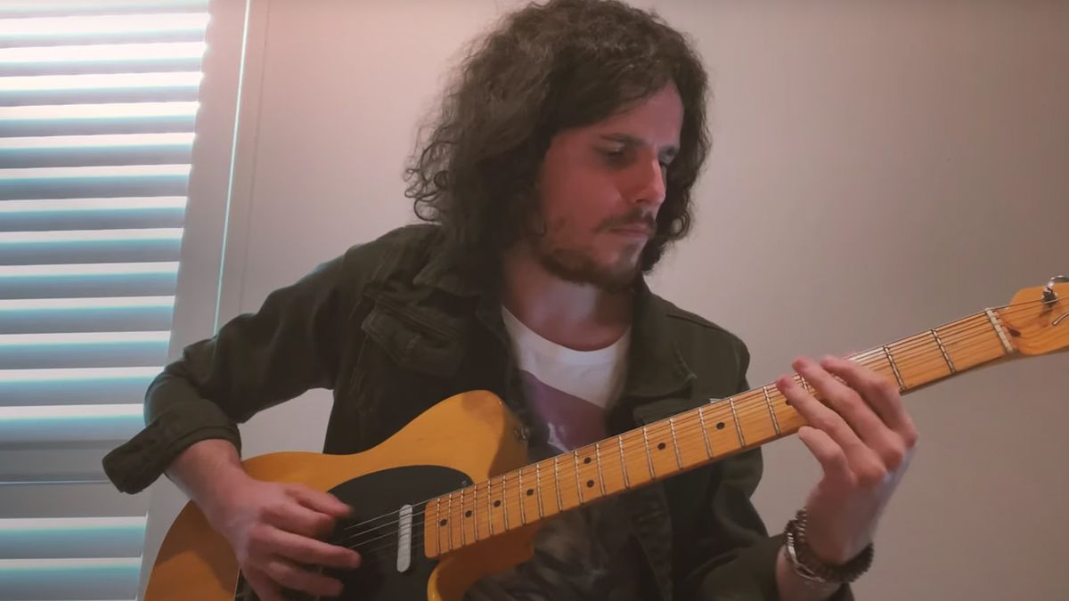 Blues-rocker Hamish Anderson delivers a fuzz-fueled playthrough/lesson ...