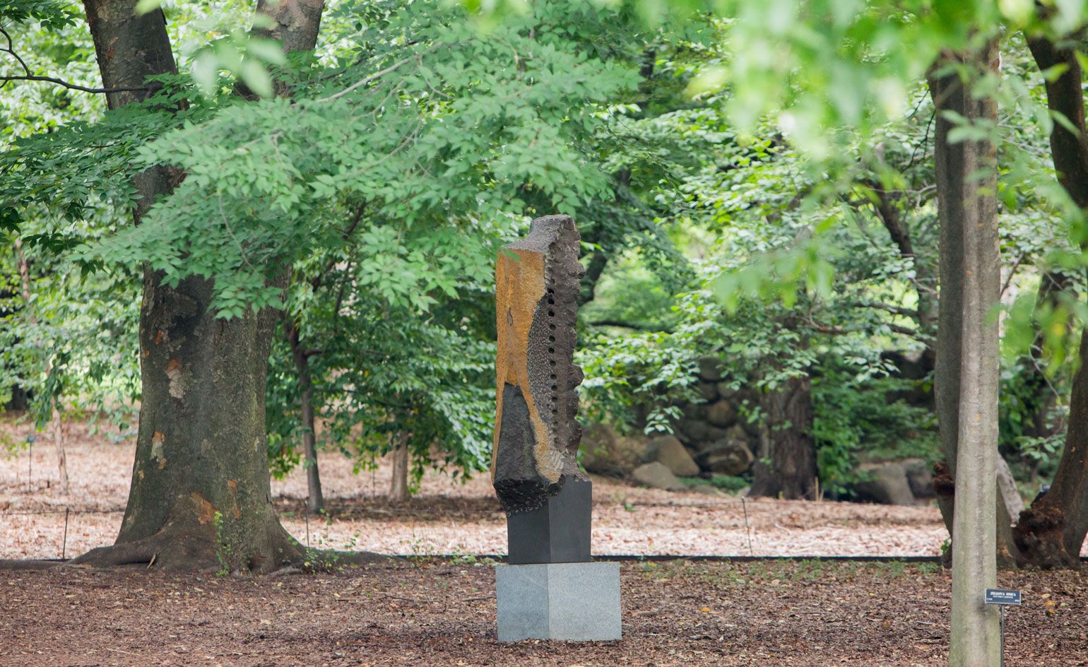 Great outdoors: Isamu Noguchi’s works take over Brooklyn Botanic Garden ...