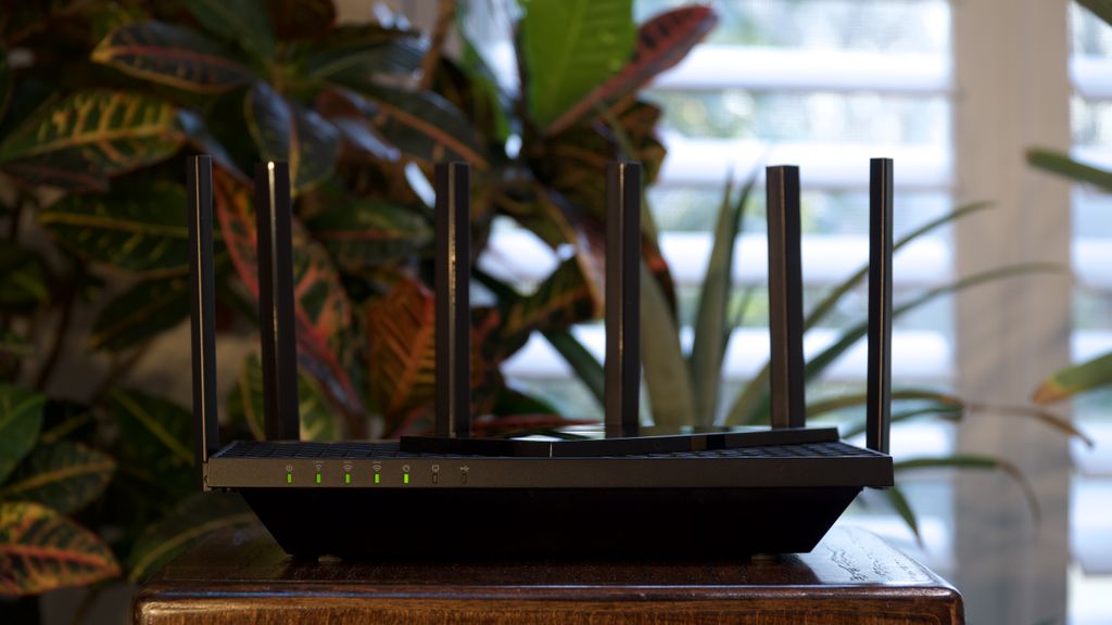 TP-Link Archer AXE75 router review: A sensible Wi-Fi 6E router ...