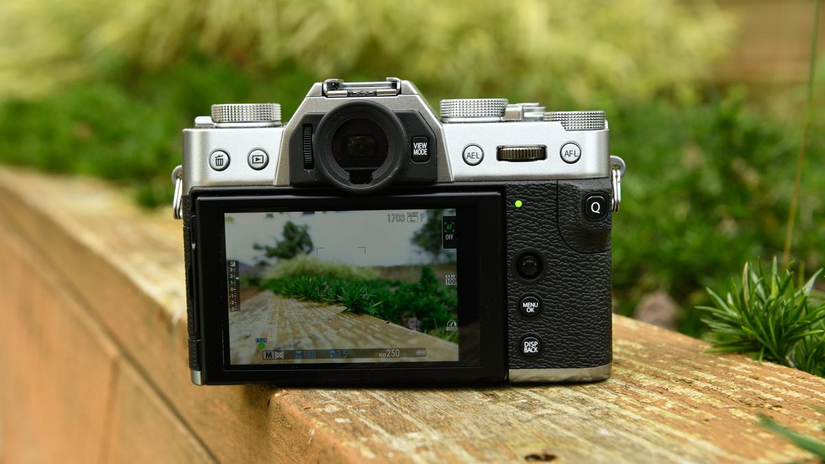 Fujifilm X-T30 review | Tom's Guide