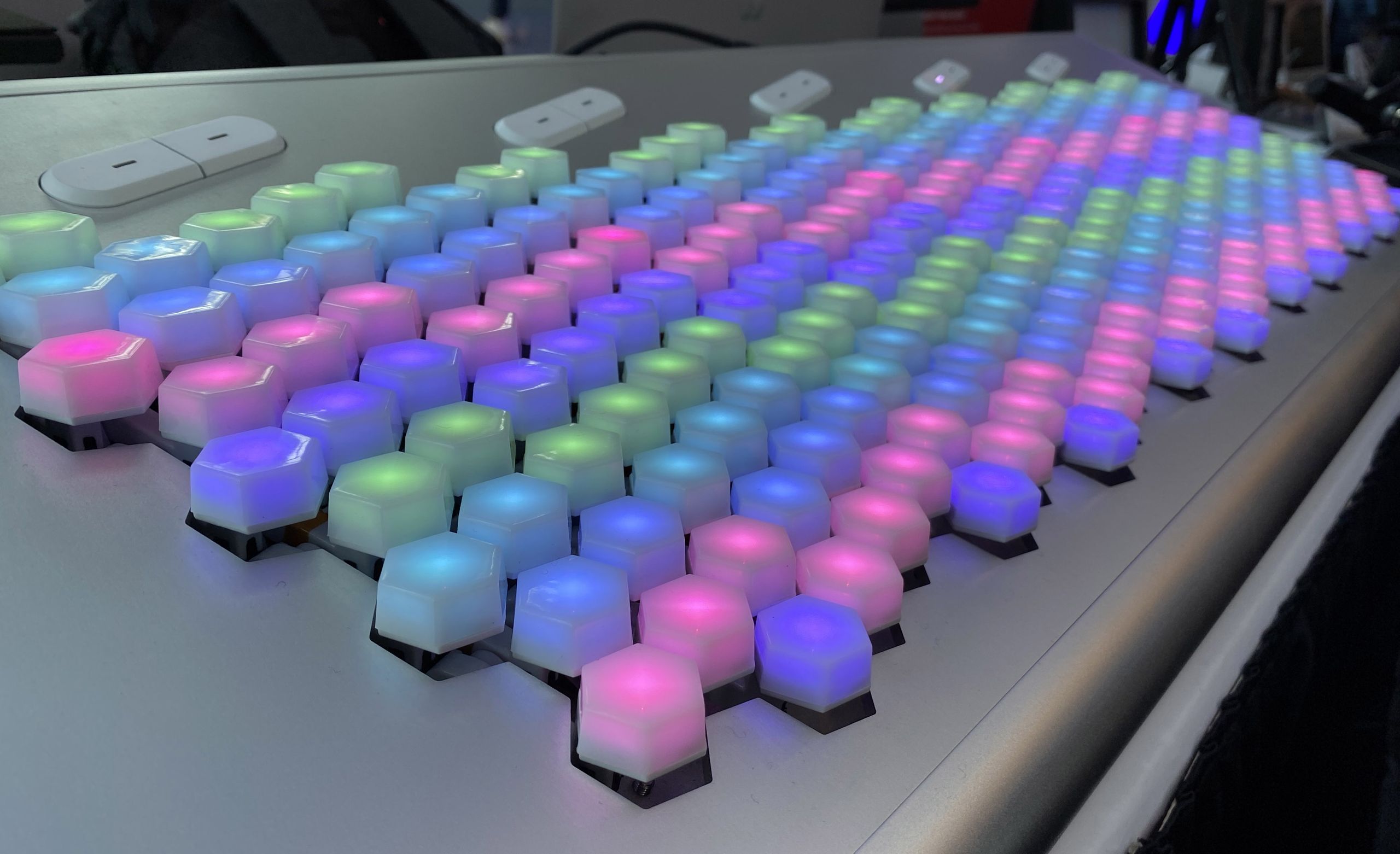 NAMM 2020 VIDEO: Lumatone could be the coolest isomorphic MIDI keyboard ...