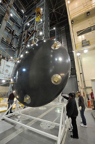 Photos: NASA's Orion Spacecraft Heat Shield on Display | Space