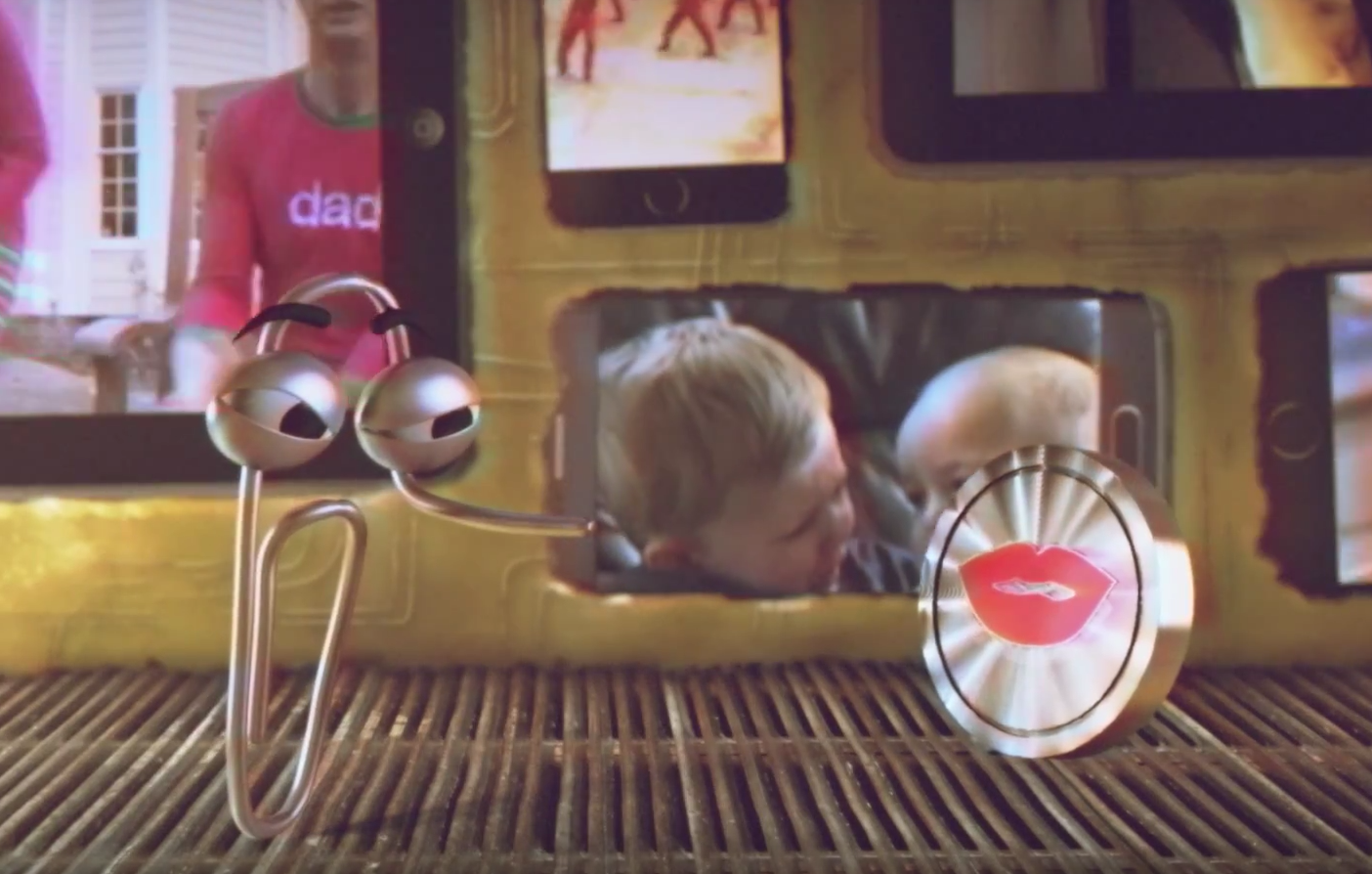 Clippy takes on Siri and the world in this amazing music video ...