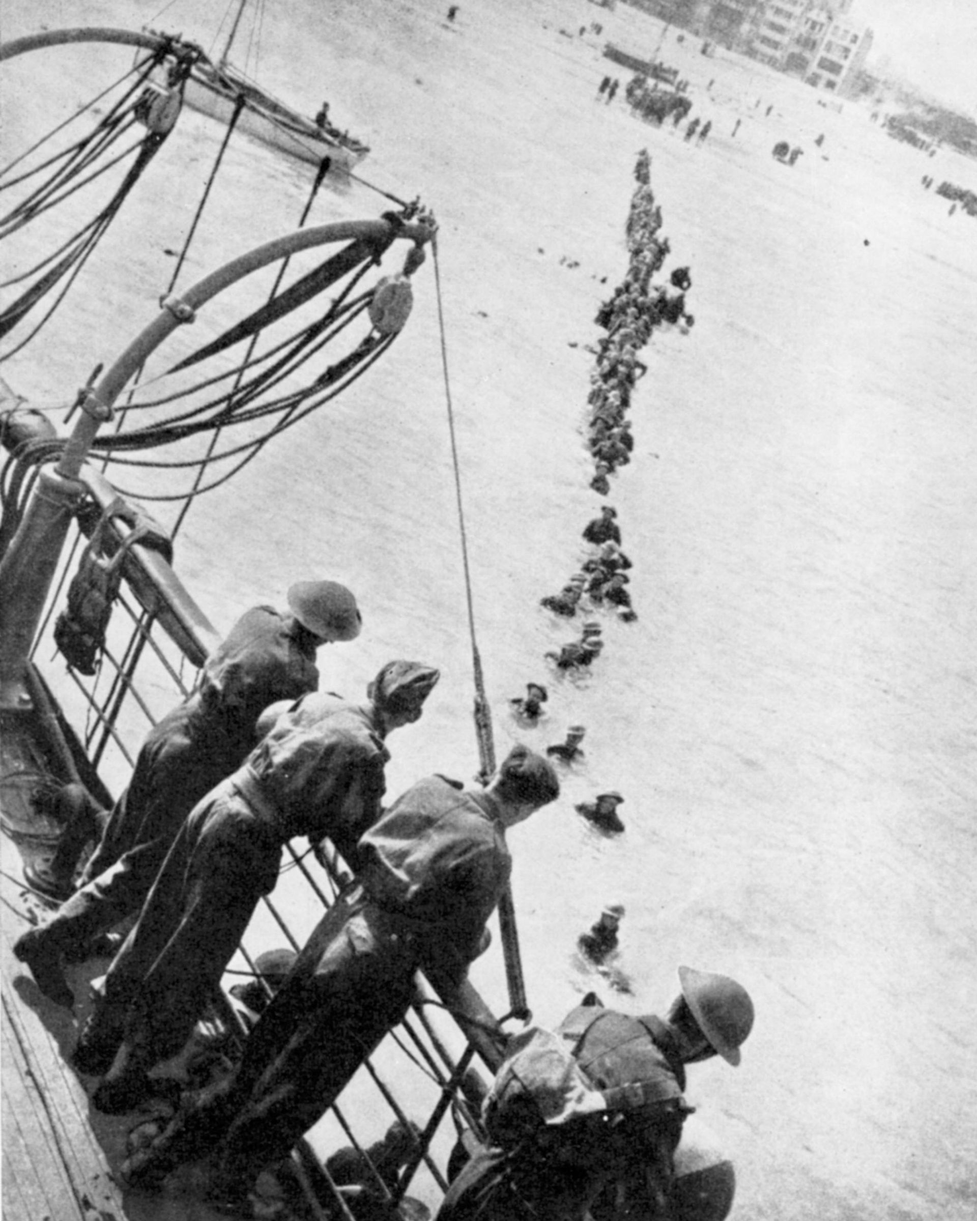 Dunkirk Quotes: What It Was Like From Men Who Were Really There | Marie ...