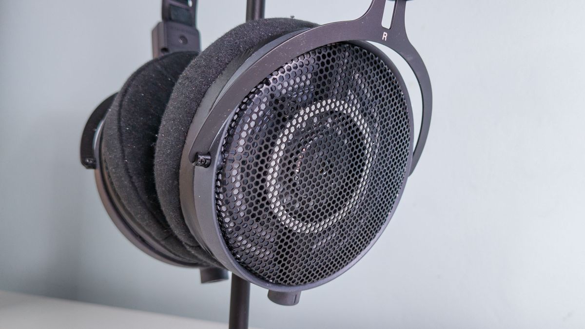 Audio Technica ATH-R70xa review: Light on build, big on sound | Tom's Guide