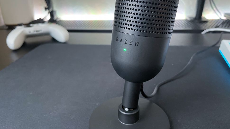 Razer Seiren V3 Mini mic review: Crisp audio doesn’t have to break the ...