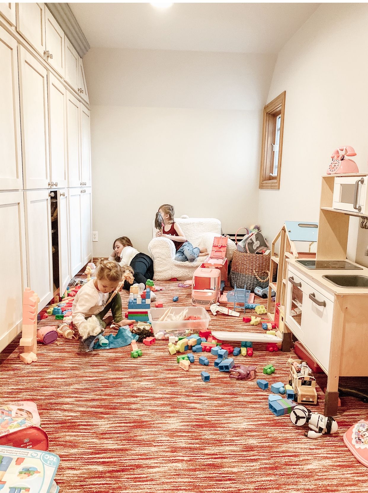 Before & After: See how a cluttered hallway was transformed to a chic ...