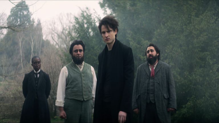 'The Sandman' Cast: Your Guide to Who's Who | Marie Claire