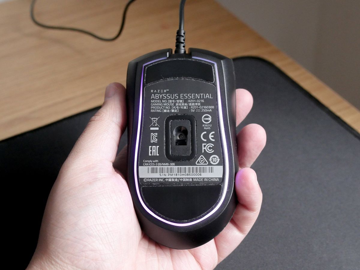 Razer Abyssus Essential [Review]: A first-rate entry-level gaming mouse ...