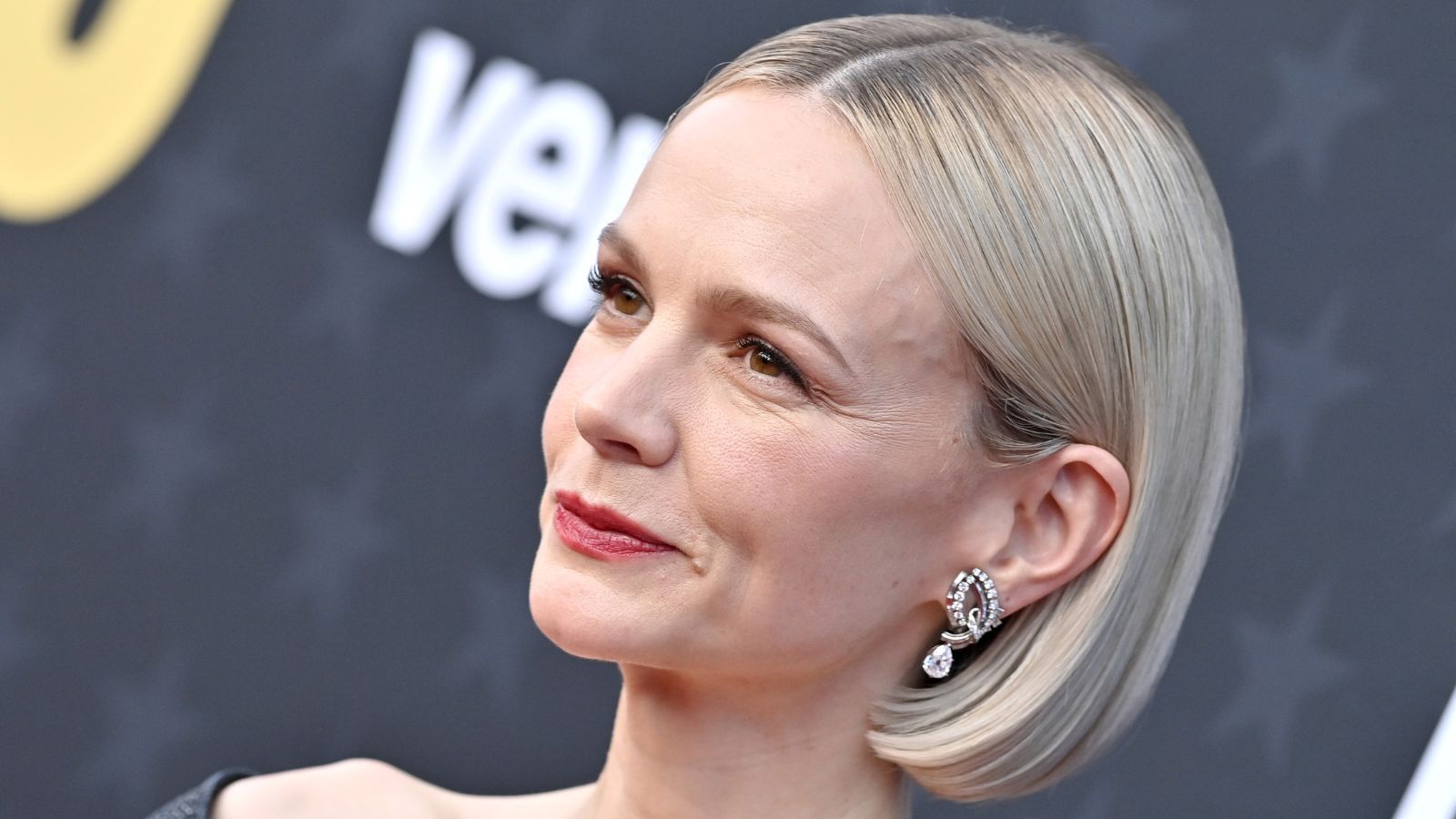 The micro bob is the statement cut everyone's getting in 2024 | Woman ...