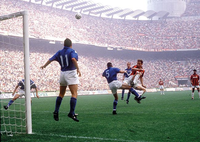 Serie A in the '90s: when Baggio, Batistuta and Italian football ruled ...