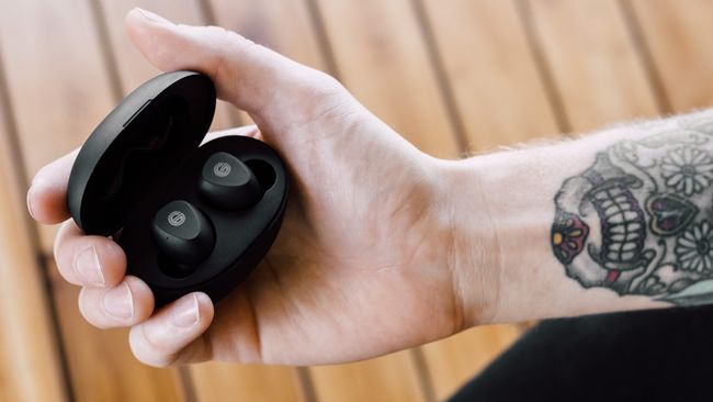 The best wireless earbuds in 2022: Our top picks for any budget | Tom's ...