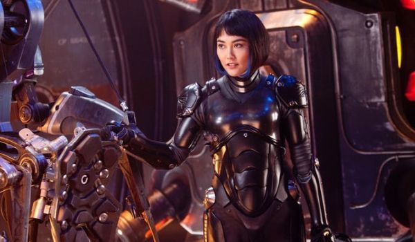 4 Reasons Why Pacific Rim is Better Than Transformers | Cinemablend