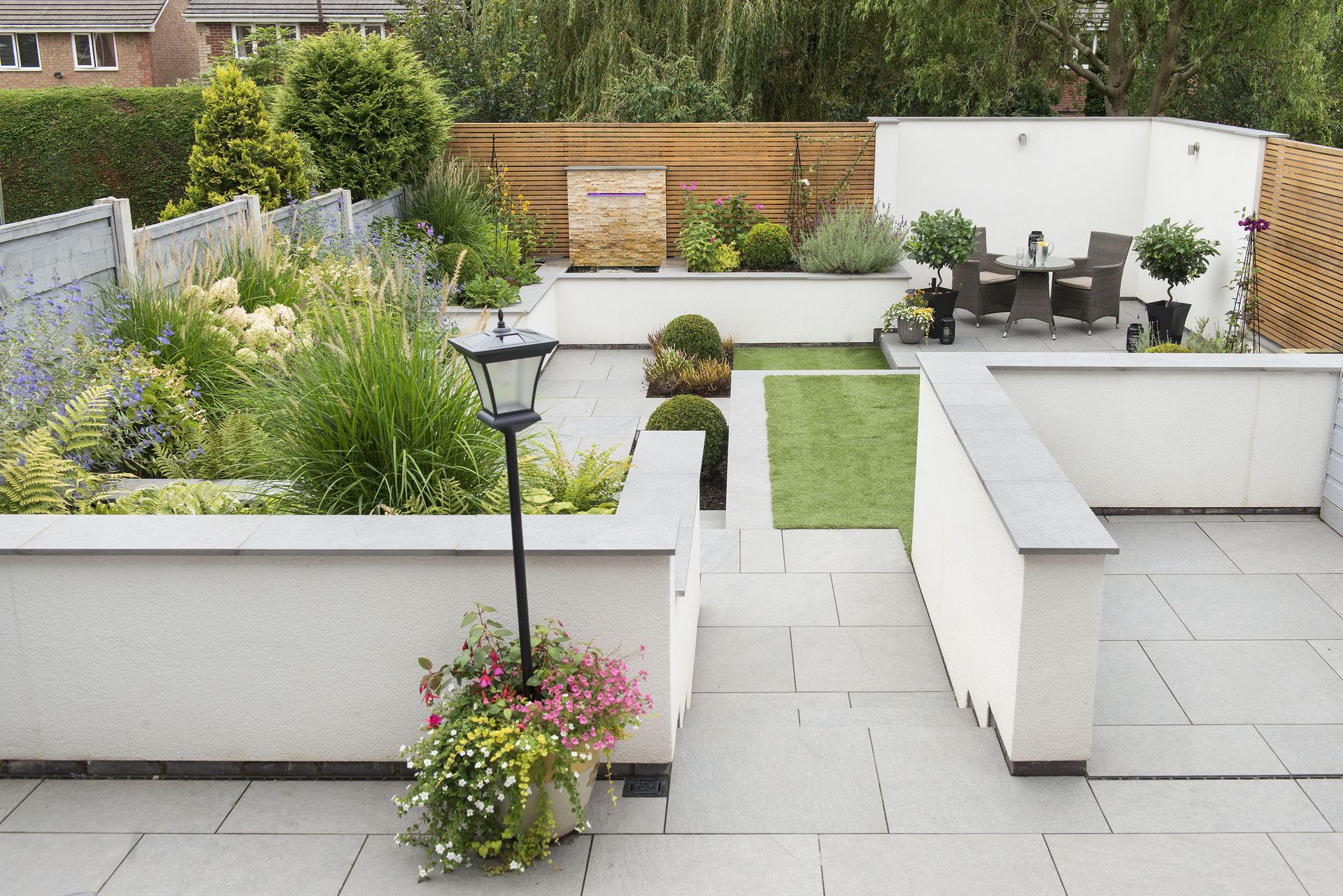 Garden divider ideas: 10 stylish ways to zone up your outdoor space ...