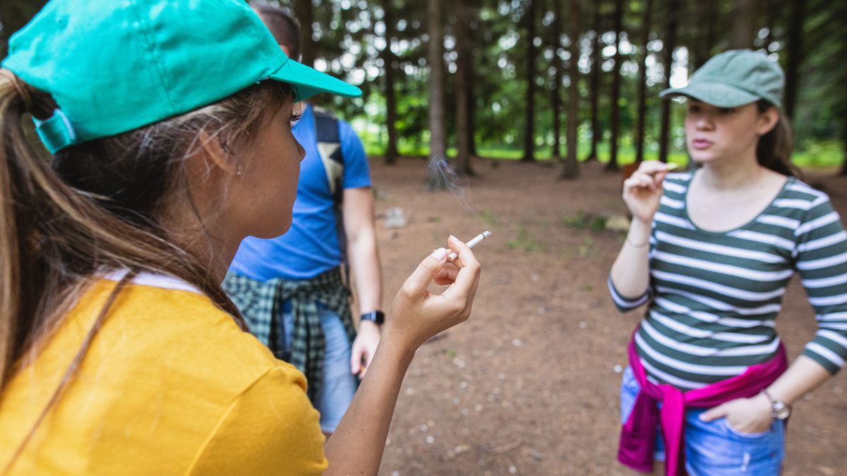Is smoking allowed on a hike? | Advnture