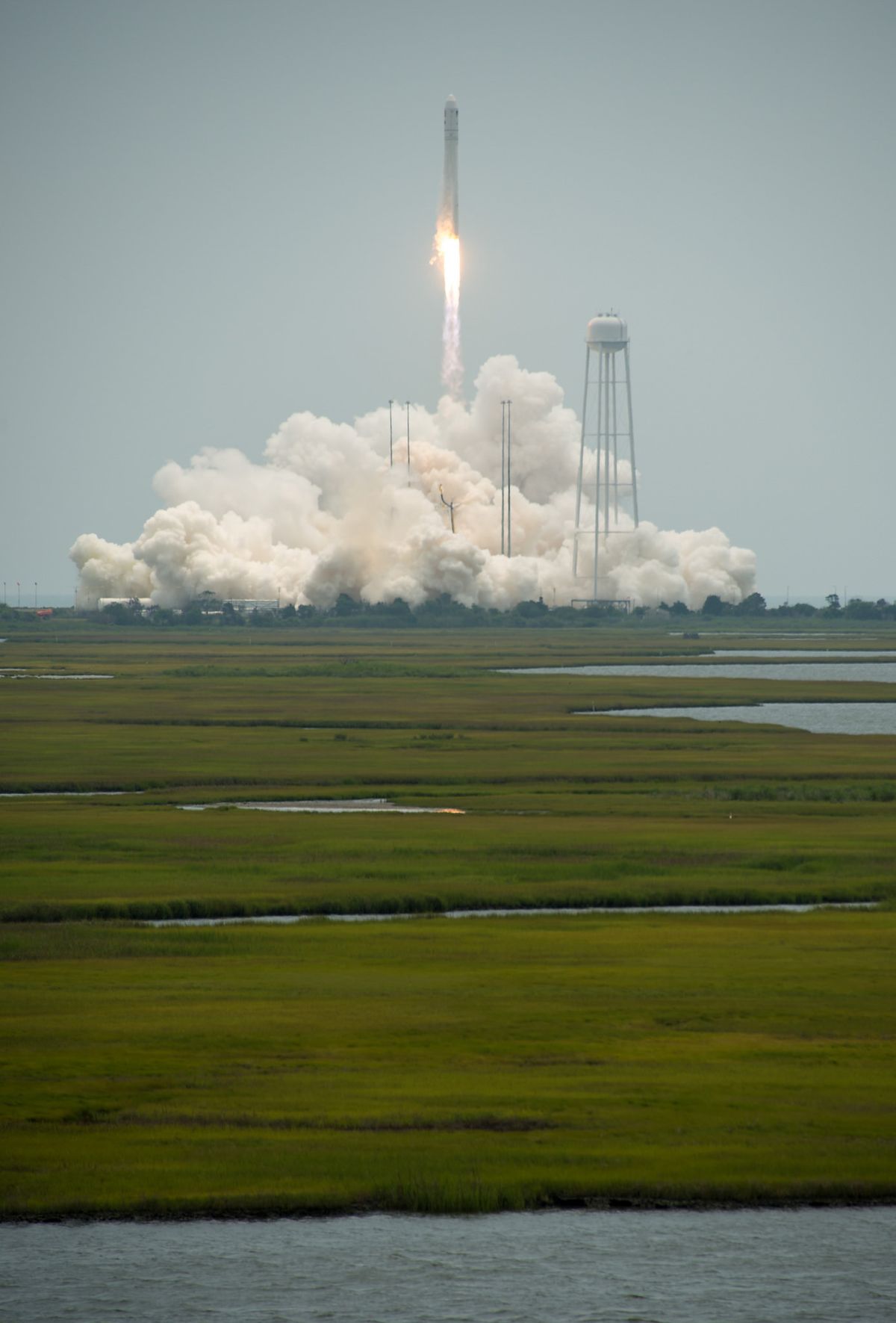 See amazing photos from Orbital Sciences' July 2014 launch of its ...