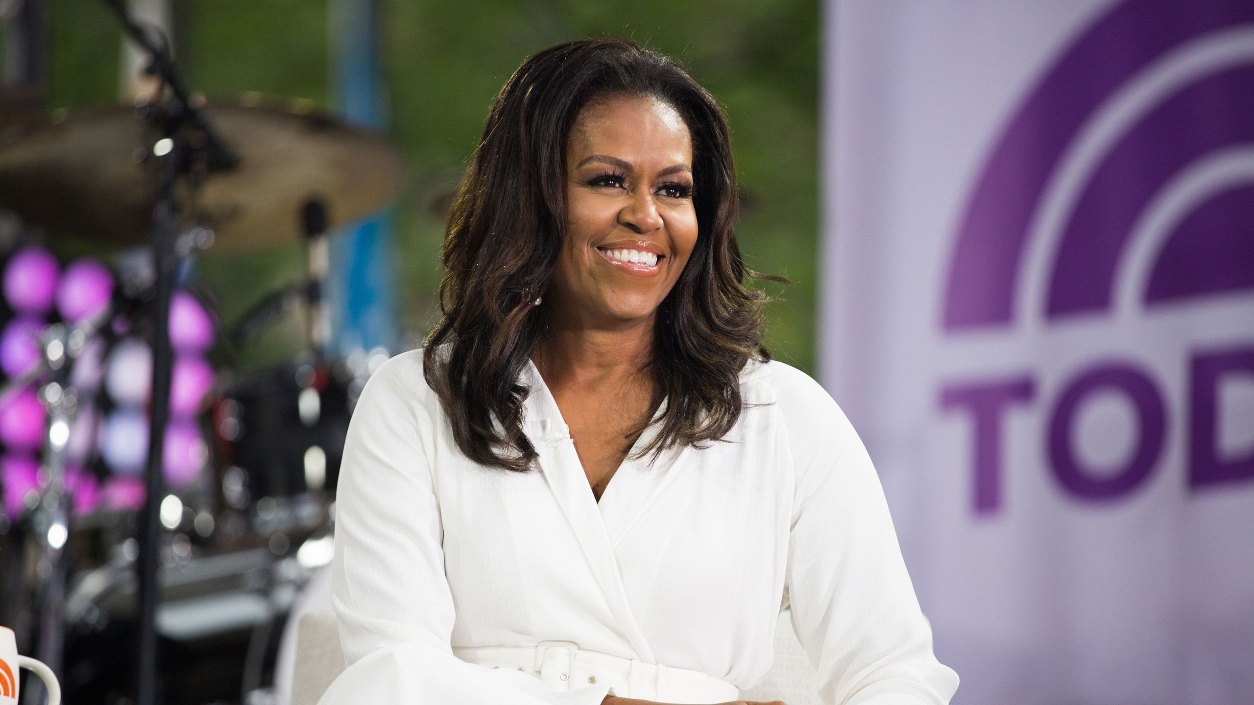 Michelle Obama's Becoming Merch Clothing Line Is Filled With ...