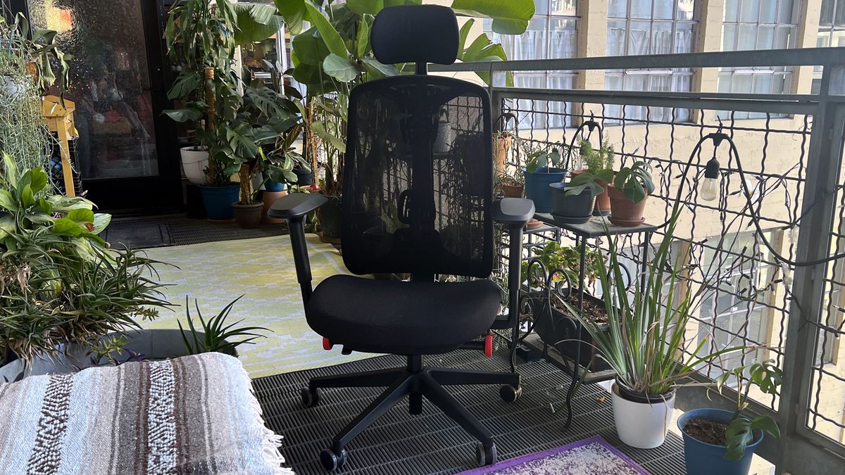 Herman Miller x Logitech G Vantum Review: Perfect — If It Fits | Tom's ...