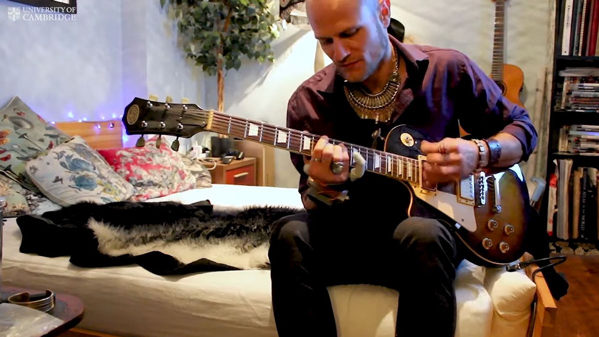 Scientists demo robotic 'third thumb' — get a gaming advantage with an ...