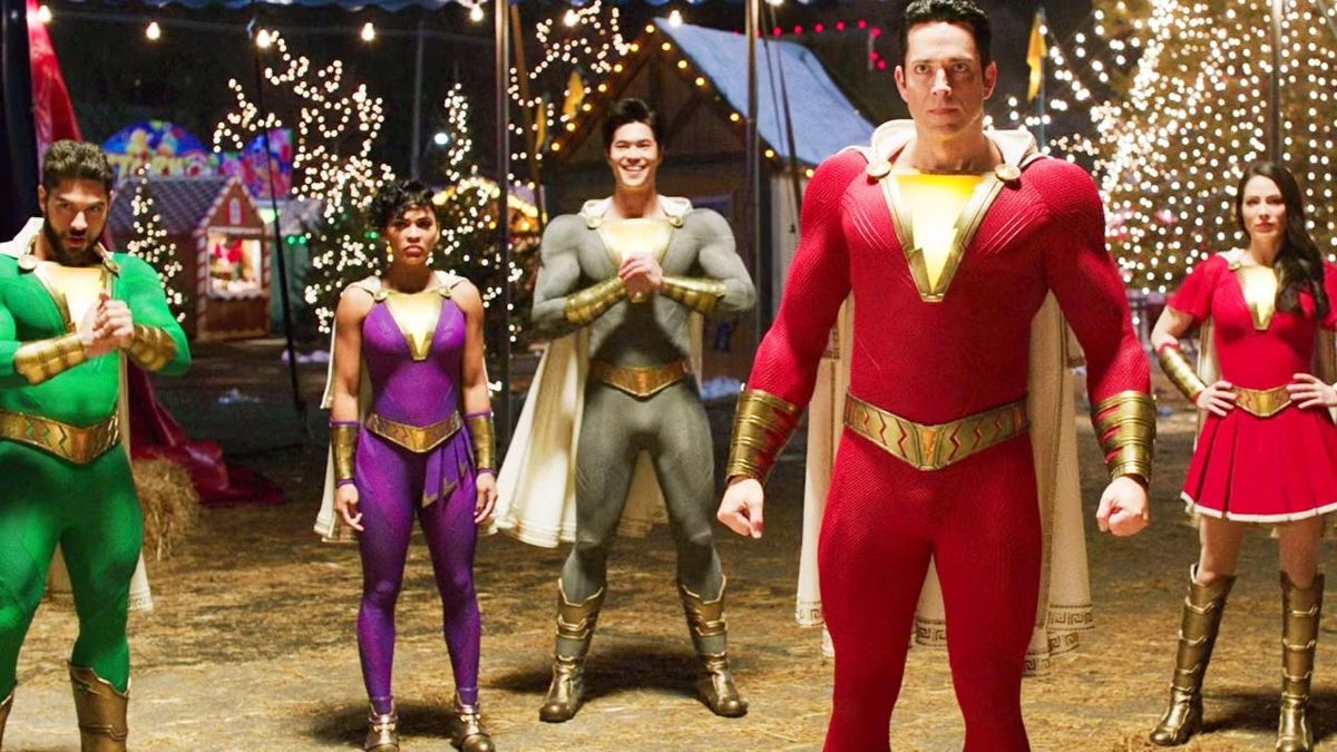 20 Holiday-Themed Movies That Aren't Technically Christmas Movies, But ...