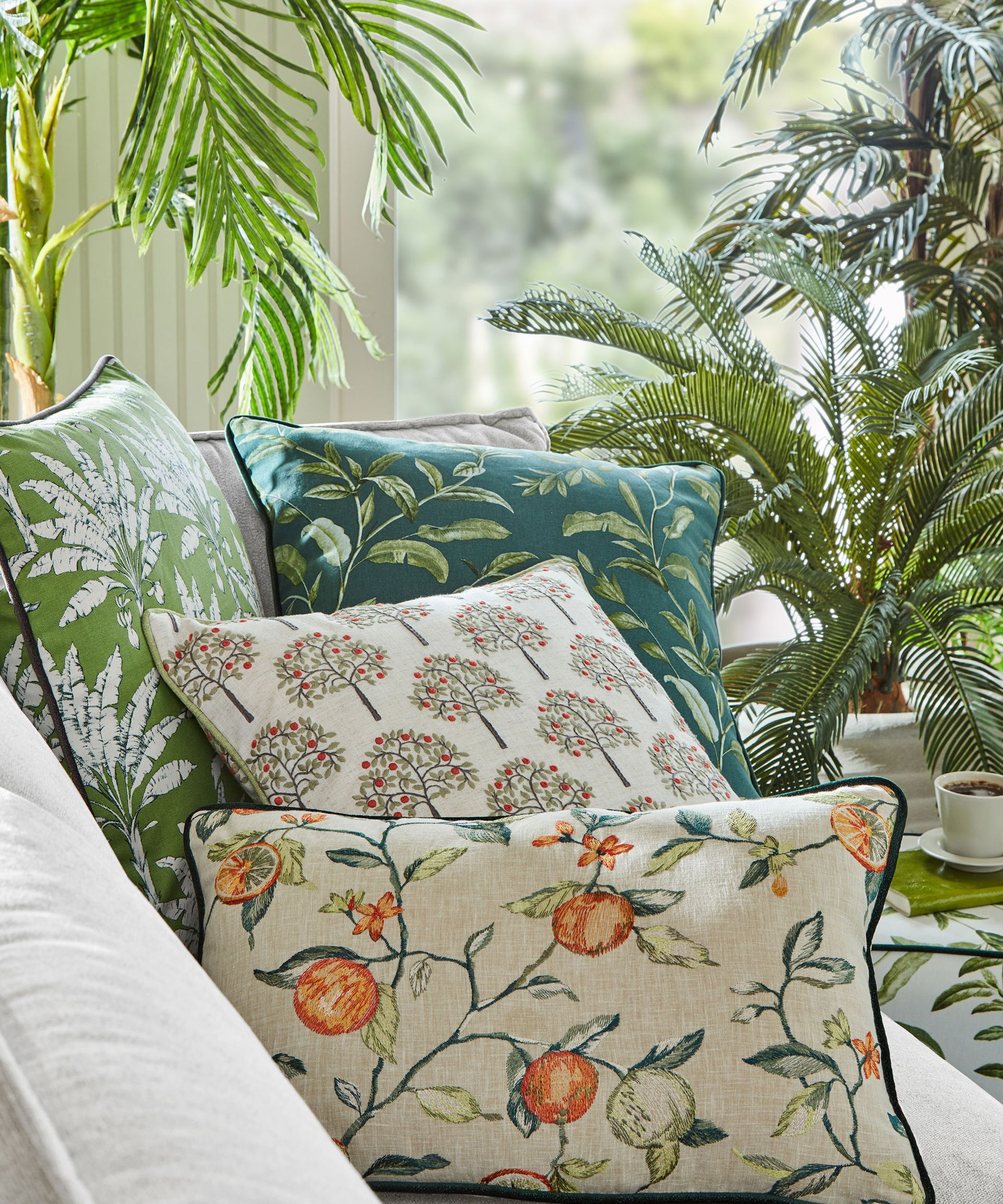 The fruit and vegetable decor trend color-lovers need to know | Real Homes