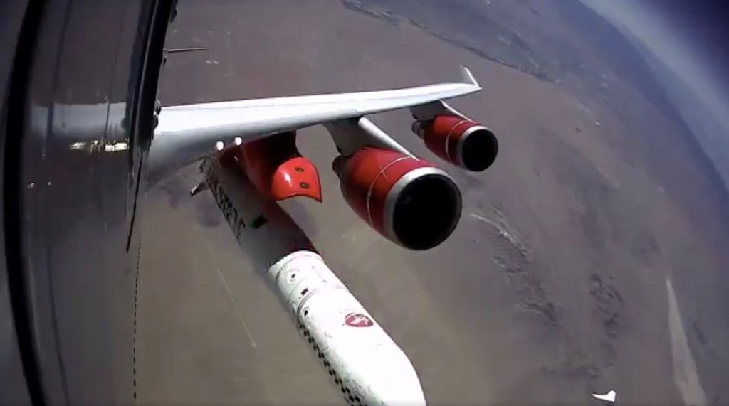 Virgin Orbit's Rocket-Launching 747 Jumbo Jet Nails 1st Drop Test ...