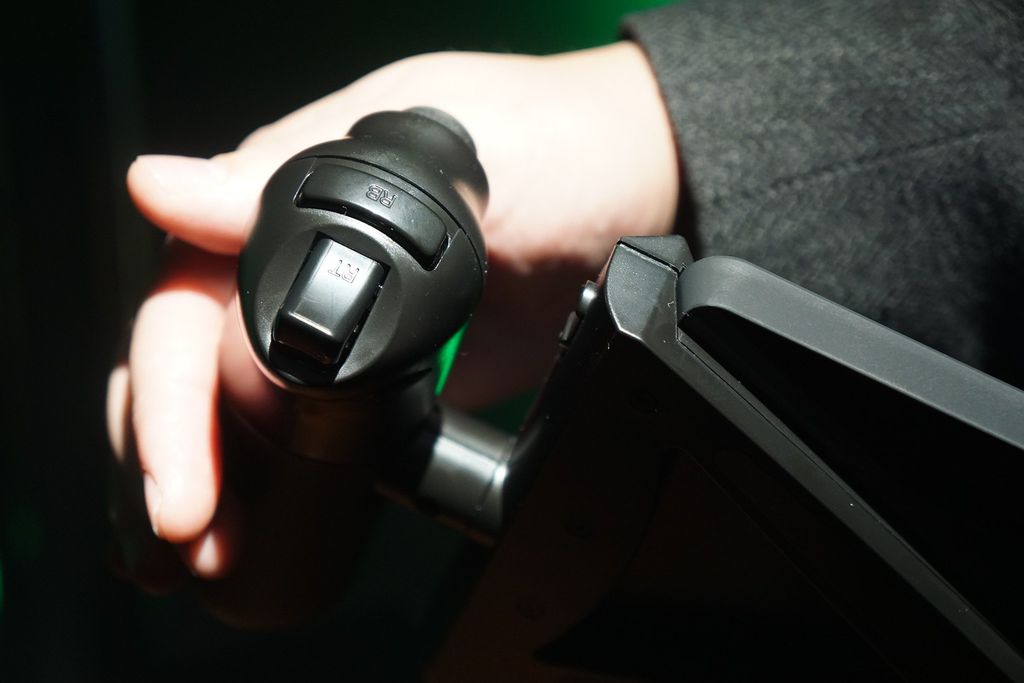 The Xbox-streaming Linx Vision 8 tablet is a lot better than you might ...