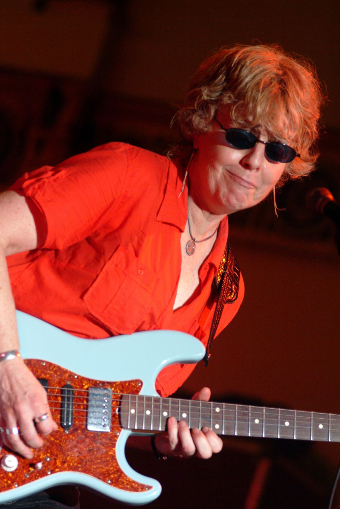 Debbie Davies Talks Life on the Road with Blues Legend Albert Collins ...